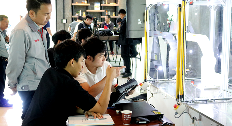 Training Lean Automation System Integrators through Collaboration ...